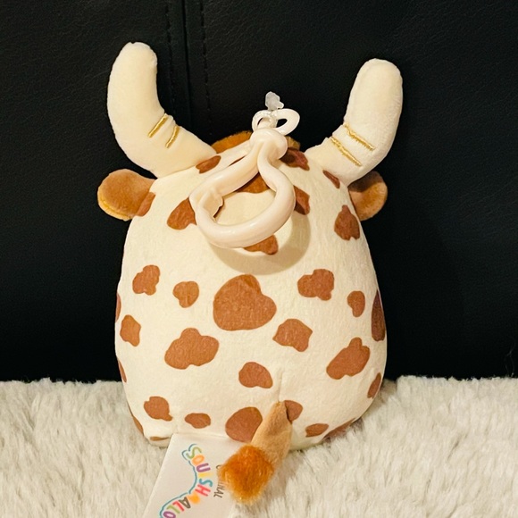 Kellytoy | Toys | Alonzo The Highland Cow Squishmallow Clip | Poshmark